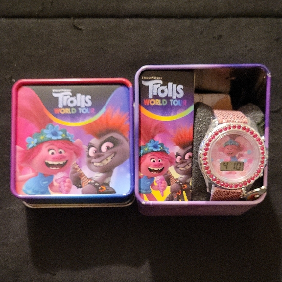 Dreamworks | Accessories | Kids Trolls Watch Pink With Poppy The Troll ...